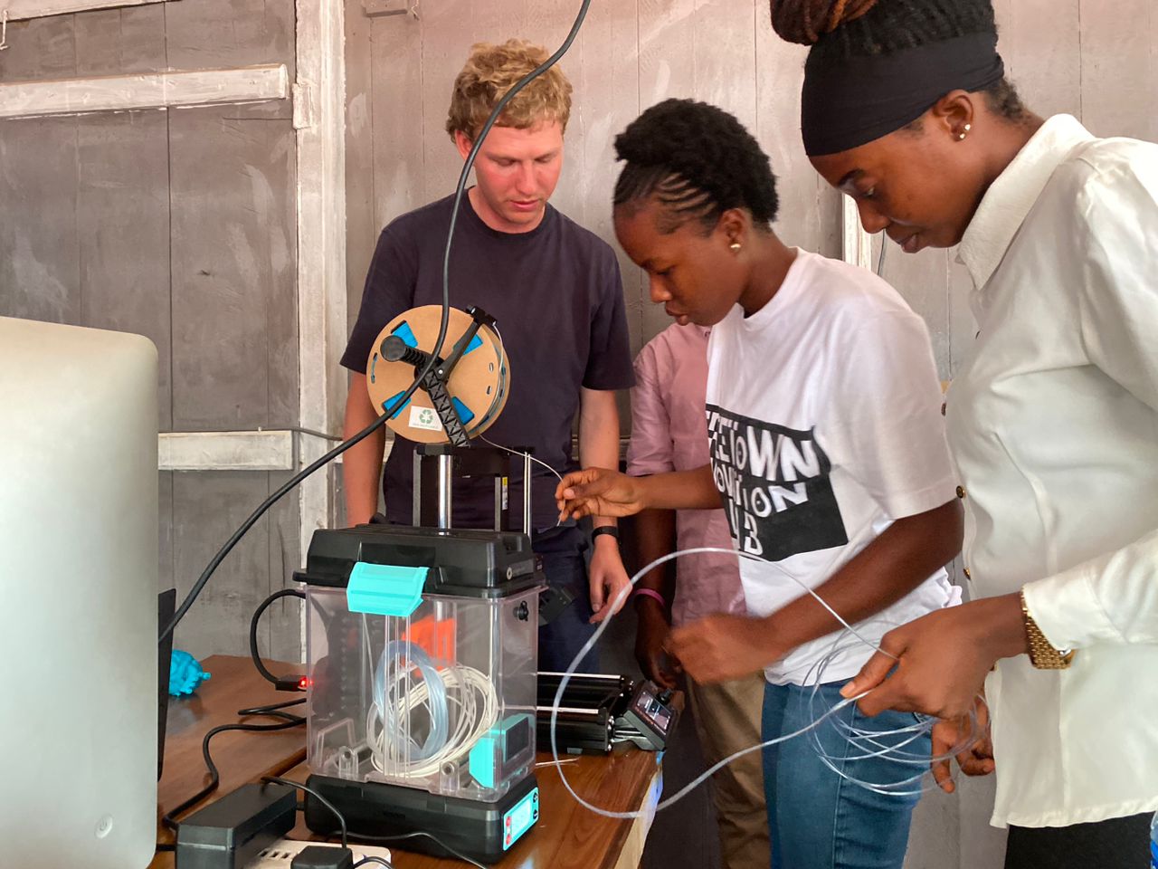 Leotech Partner with Freetown Innovation Lab, Skill Pool to Transform Plastic Waste into 3D ...